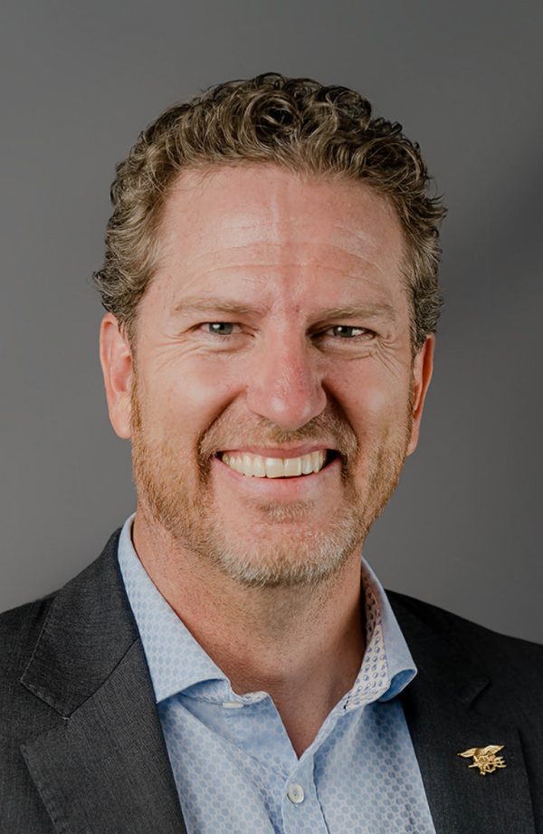 Jon Macaskill - Tonni Lea